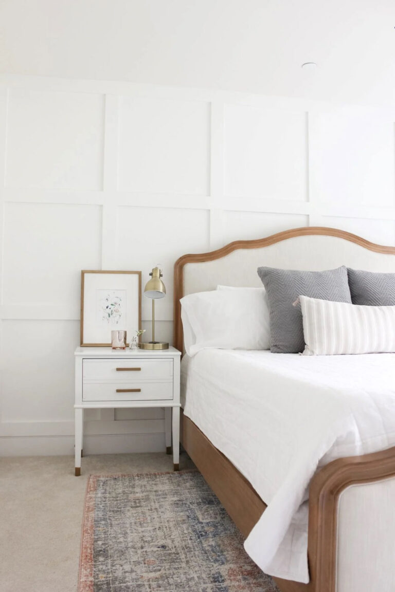 Benjamin Moore Chantilly Lace OC-65: Color Study + Pictures!