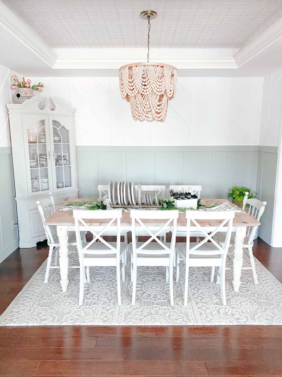 Benjamin Moore Chantilly Lace OC-65: Color Study + Pictures!