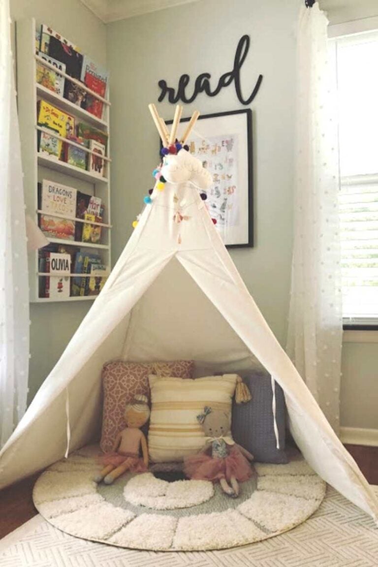 29 Cozy Kids Reading Nook Ideas To Inspire Young Readers