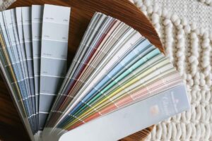 Benjamin Moore Paper White OC-55: ULTIMATE Review + Pictures