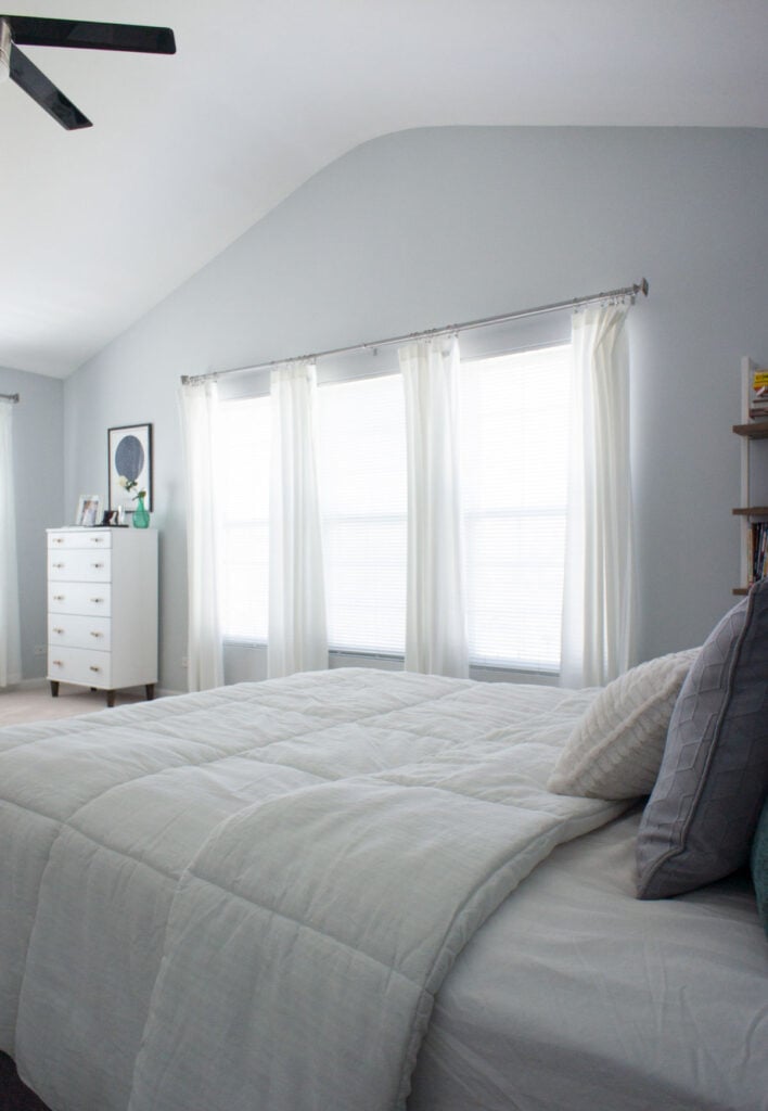 Sherwin Williams Olympus White: SW 6253 BEST Review + Pics!