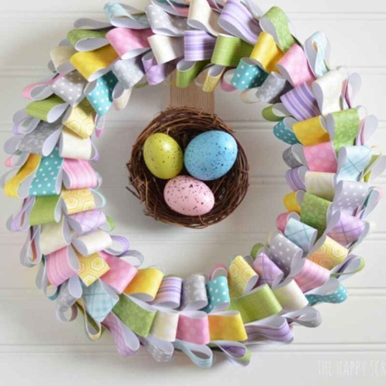 45 Beautiful Spring Easter Wreath Ideas To Buy or DIY!