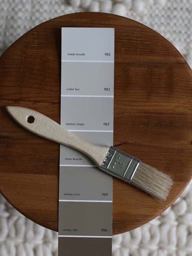 Benjamin Moore Wind’s Breath (#OC-24) Story - The Heathered Nest