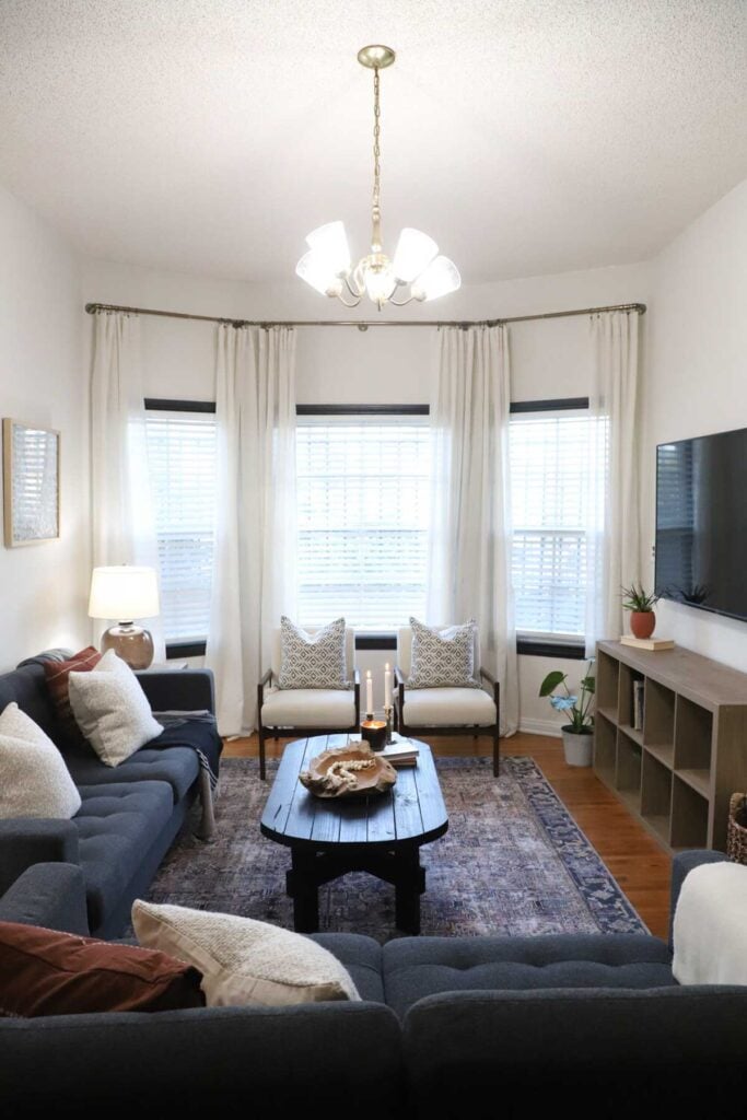 Benjamin Moore Dove Wing (#OC-18): ULTIMATE Review + Pictures