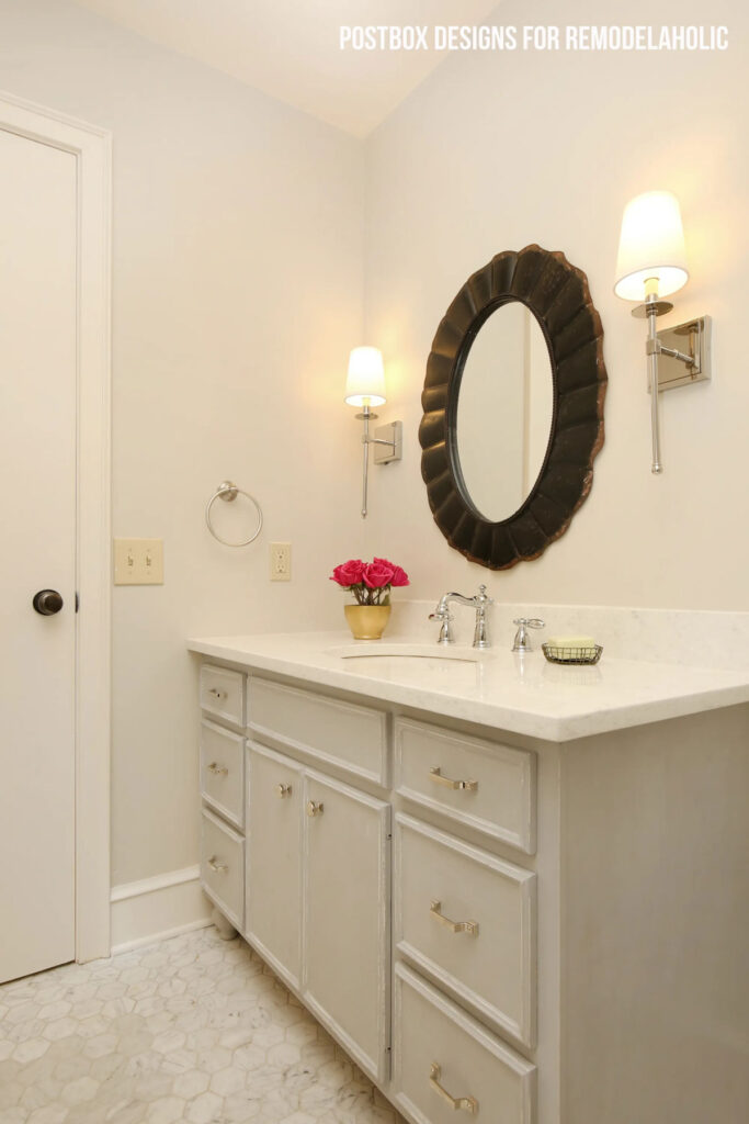 Benjamin Moore Balboa Mist OC-27: ULTIMATE Review + Pictures