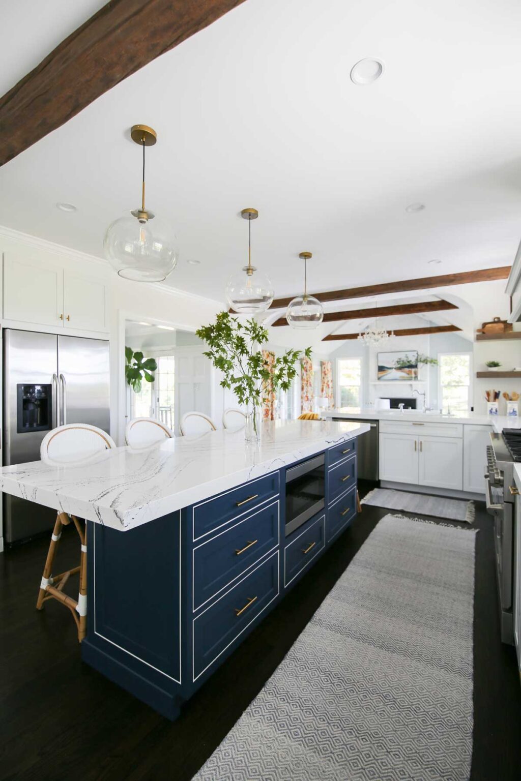 90s Kitchen Reveal: A Navy Blue + White Kitchen Makeover - The ...