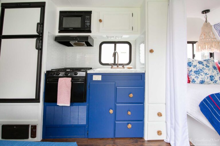 Best Timeless Blue Kitchen Cabinets (Ideas + Tips)