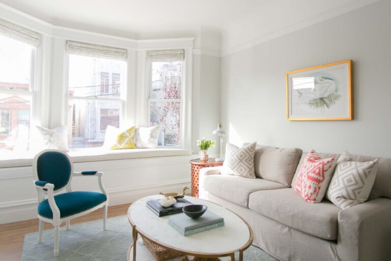 Benjamin Moore Horizon OC-53: Paint Review + Pics