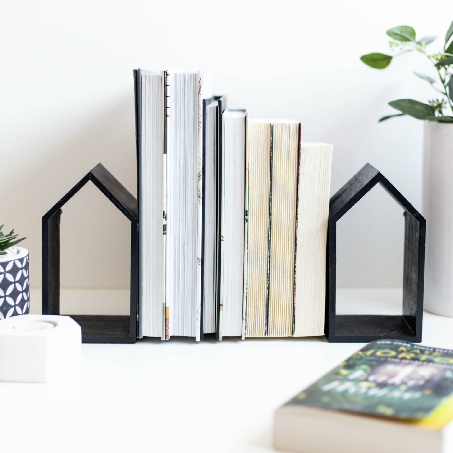19 Easy DIY Bookends To Display Your Favorite Books
