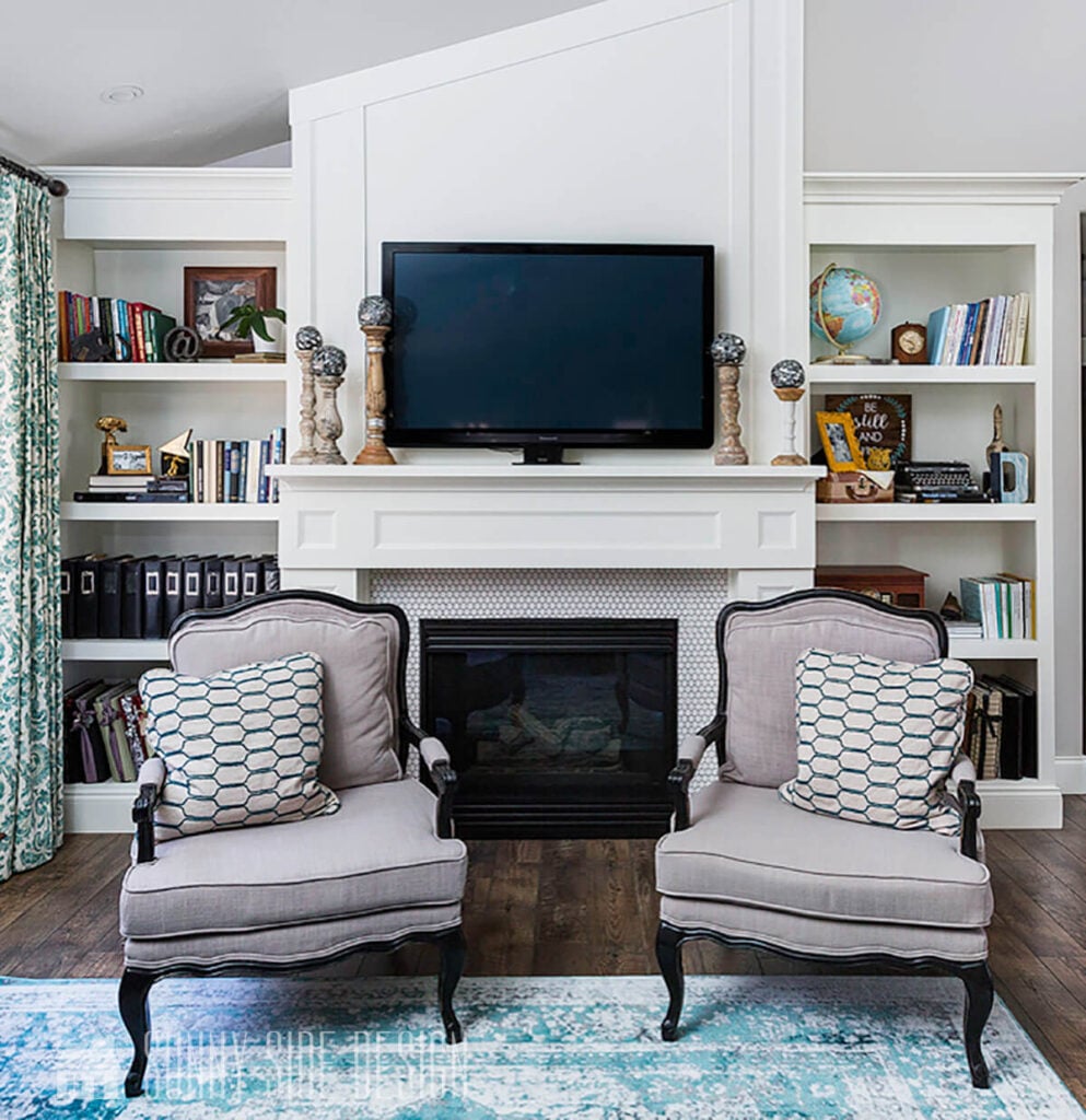 17 Best Built-ins Around A Fireplace To Add Character