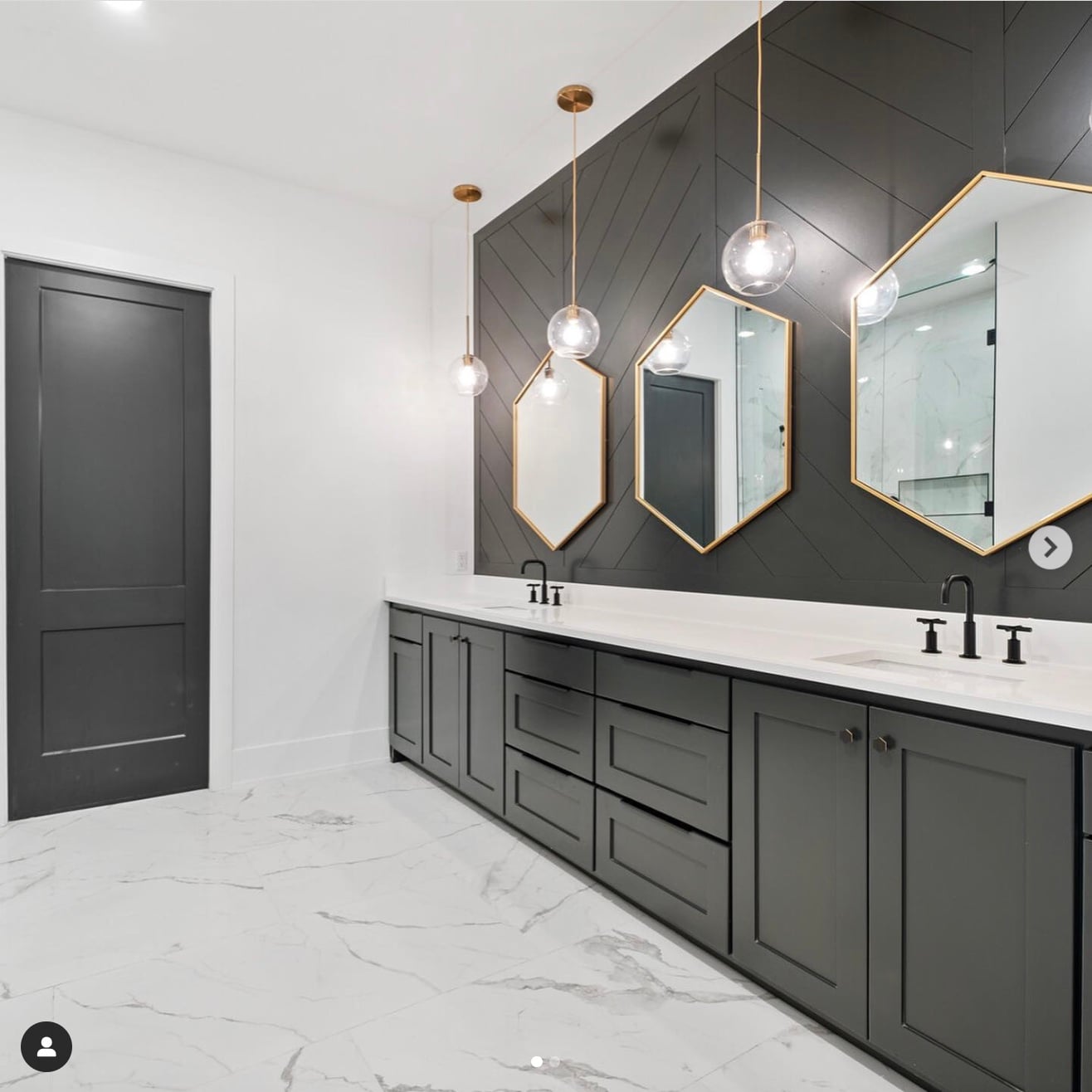 Sherwin Williams Iron Ore SW 7069: Is It Black? Gray?